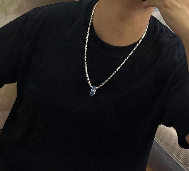 Top match Louis Vuitton Necklaces