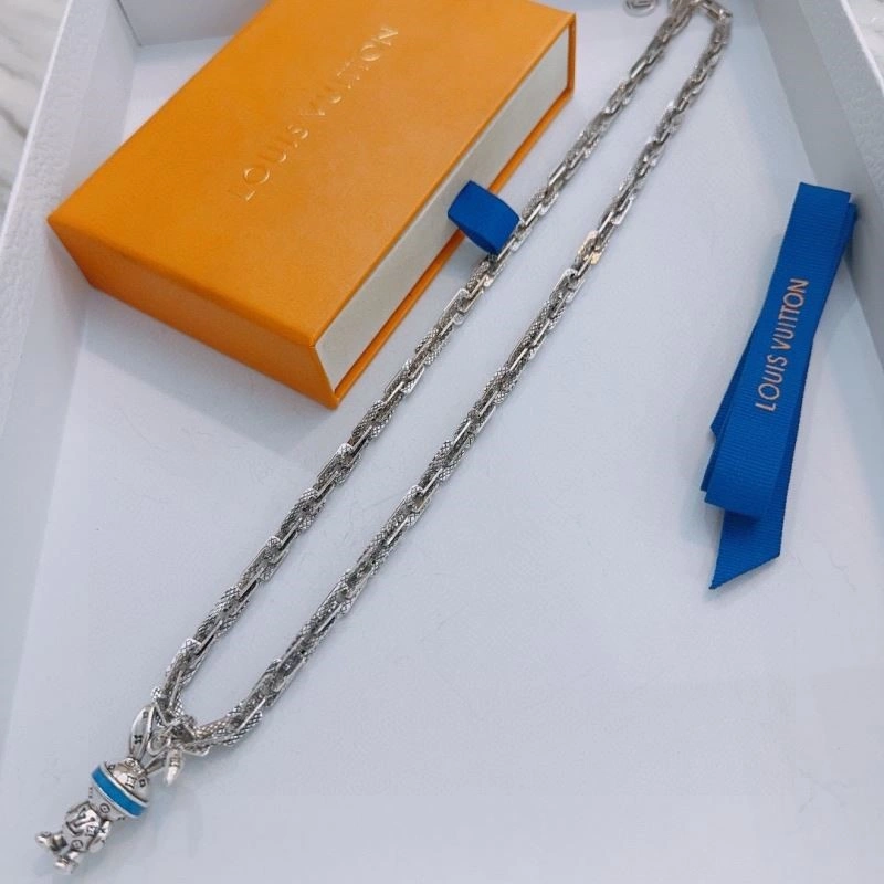 Affordable Louis Vuitton Necklaces