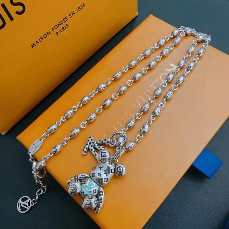 Low-cost Louis Vuitton Necklaces