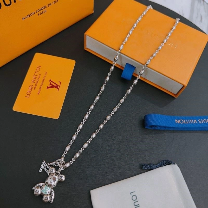 Low-cost Louis Vuitton Necklaces