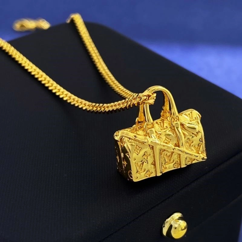 Inexpensive Louis Vuitton Necklaces