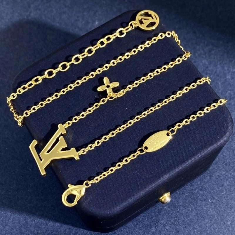 Exact replica Louis Vuitton Necklaces