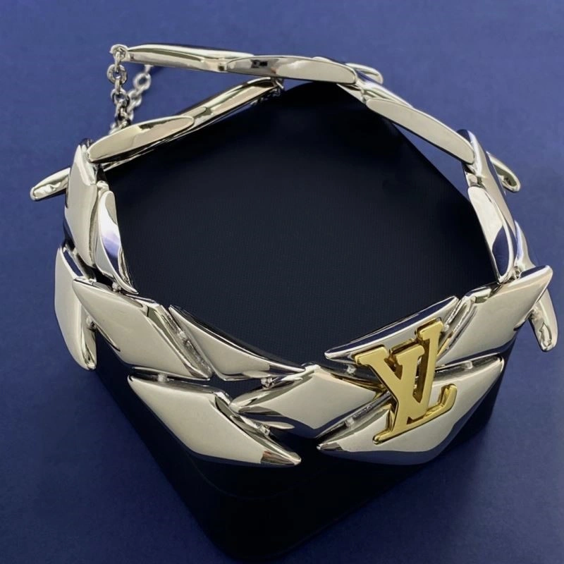 Budget-friendly Louis Vuitton Necklaces