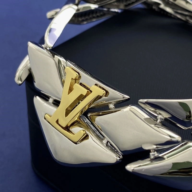 Budget-friendly Louis Vuitton Necklaces