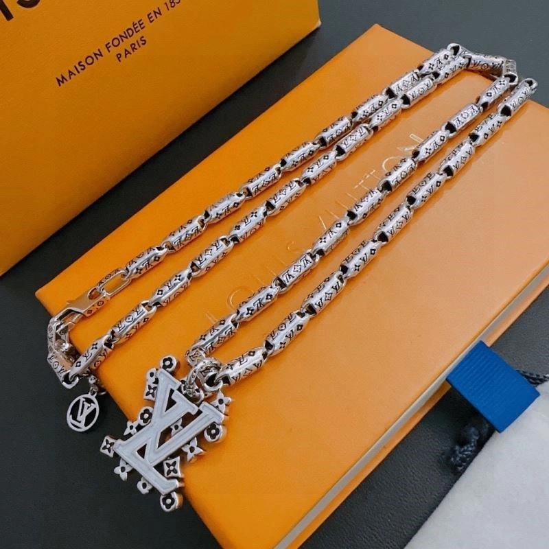 Louis Vuitton Necklaces