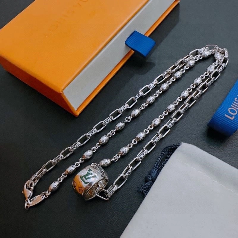 Top match Louis Vuitton Necklaces
