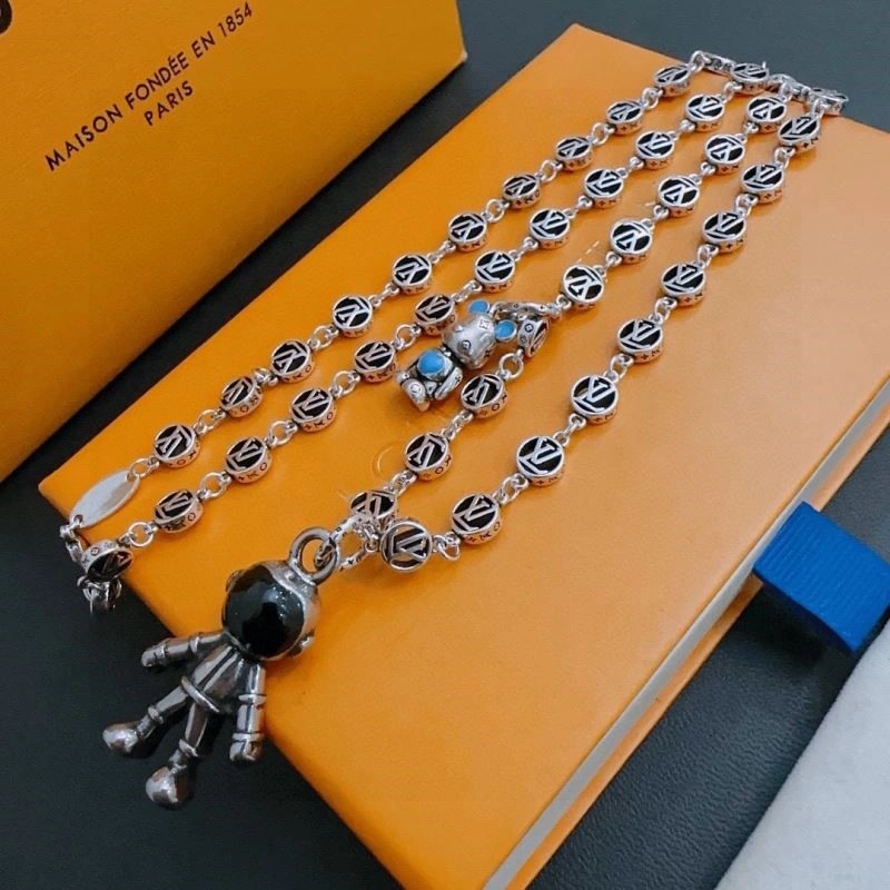 Brand-original Louis Vuitton Necklaces