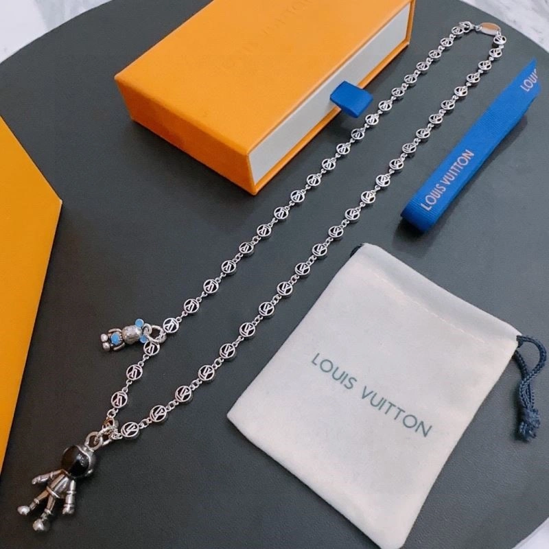 Brand-original Louis Vuitton Necklaces