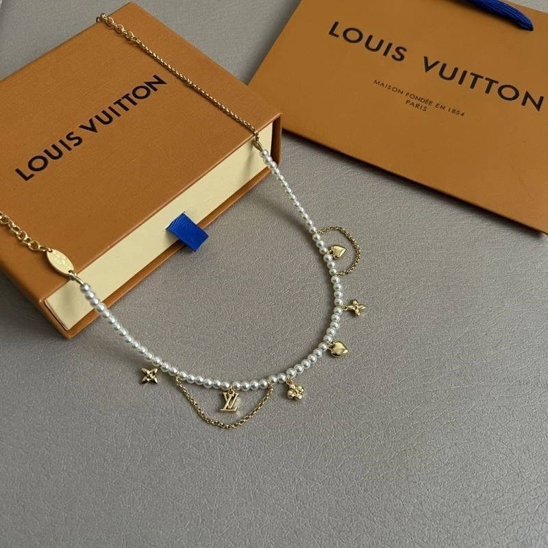 Economical Louis Vuitton Necklaces