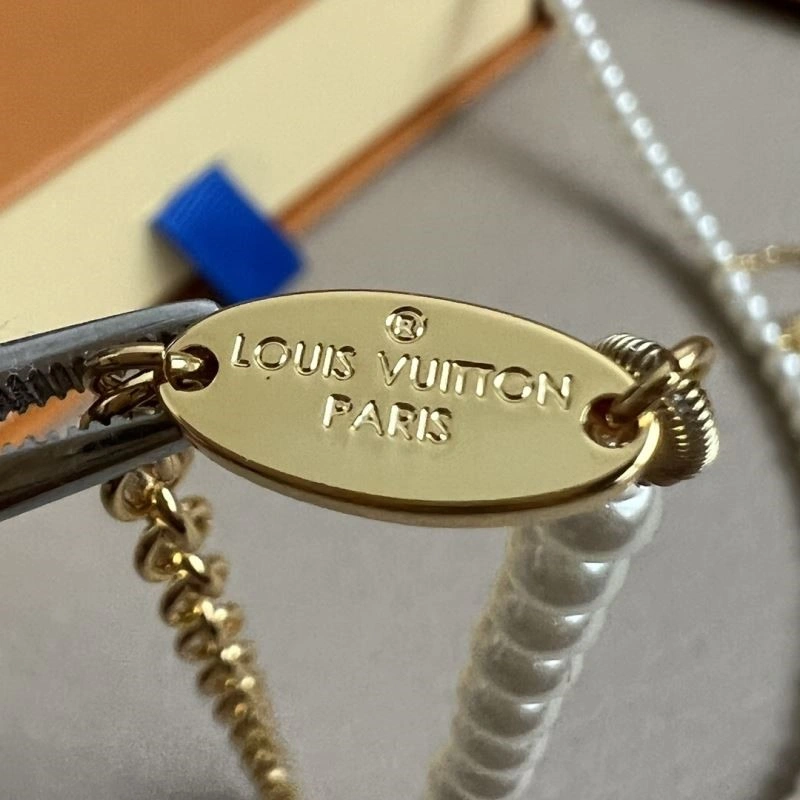 Economical Louis Vuitton Necklaces
