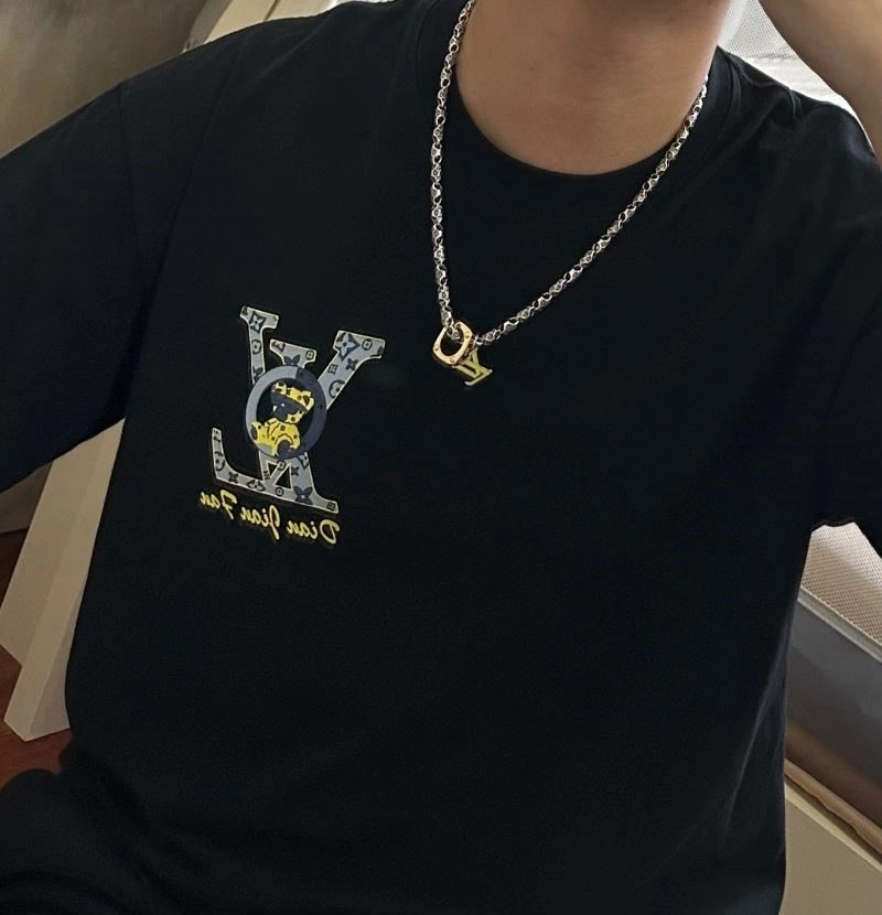Affordable Louis Vuitton Necklaces