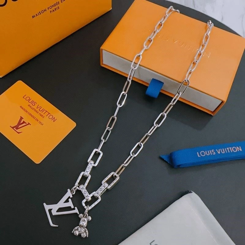 High fidelity Louis Vuitton Necklaces