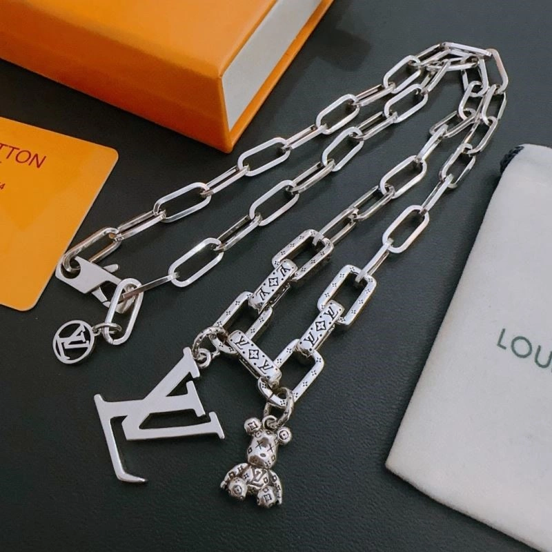 High fidelity Louis Vuitton Necklaces