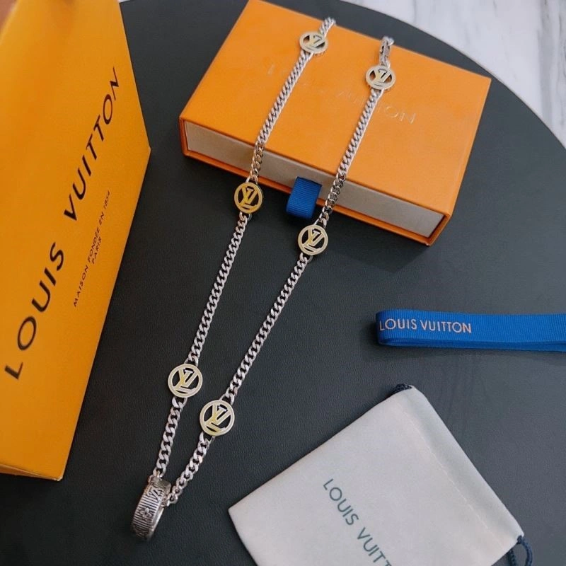 Genuine Louis Vuitton Necklaces