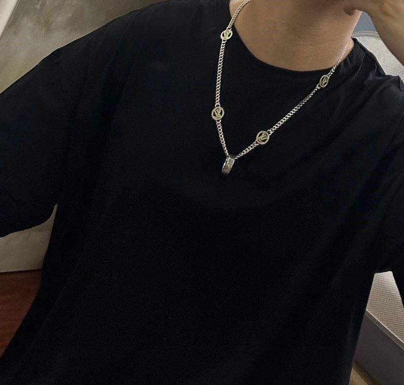Genuine Louis Vuitton Necklaces