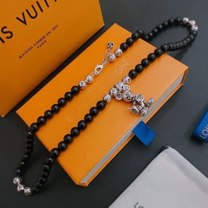 High fidelity Louis Vuitton Necklaces