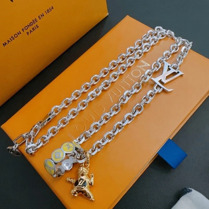 Economical Louis Vuitton Necklaces
