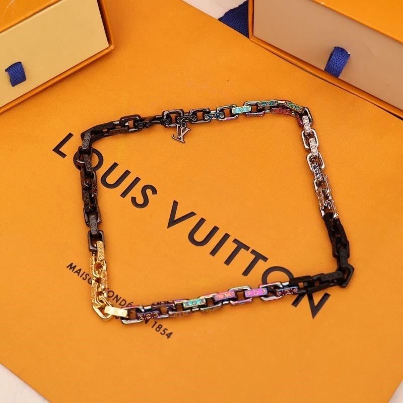 Cut-rate Louis Vuitton Necklaces