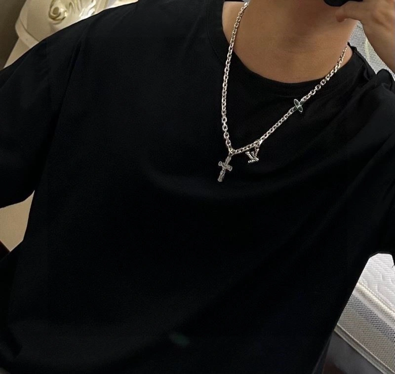 High fidelity Louis Vuitton Necklaces