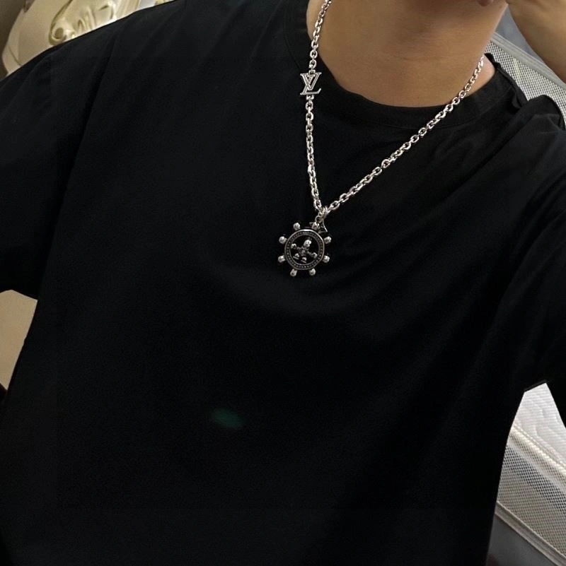 Brand-original Louis Vuitton Necklaces