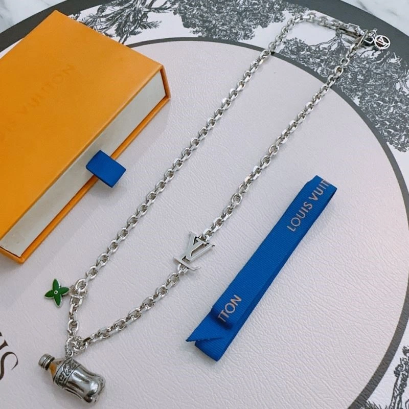 Louis Vuitton Necklaces