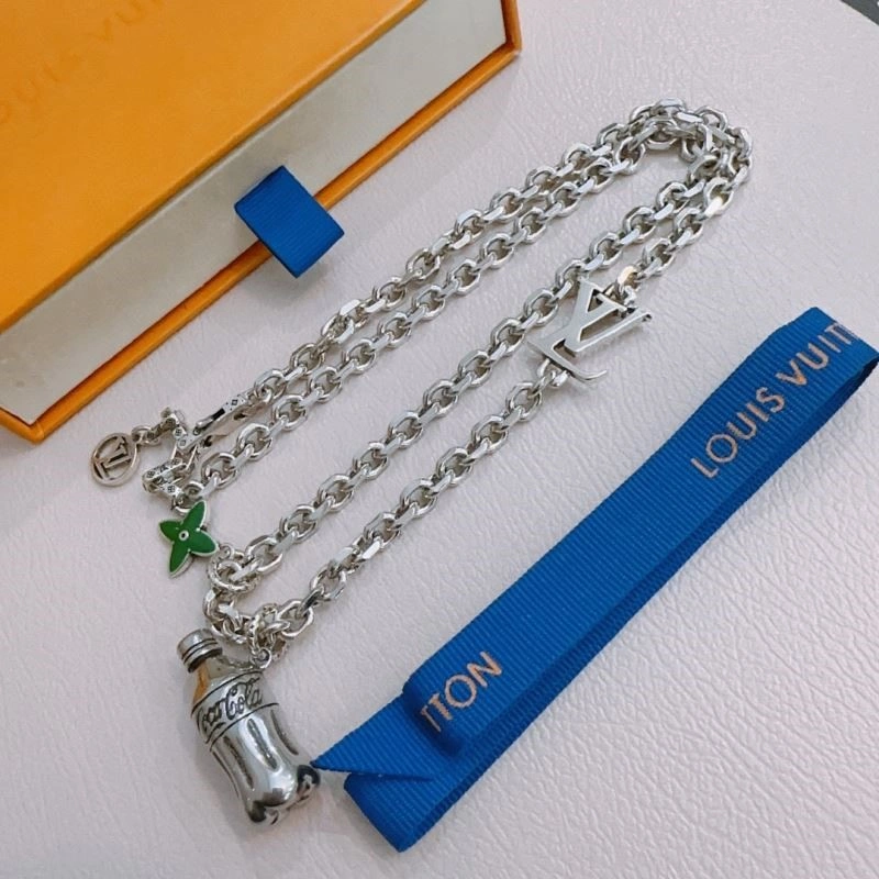 Inexpensive Louis Vuitton Necklaces