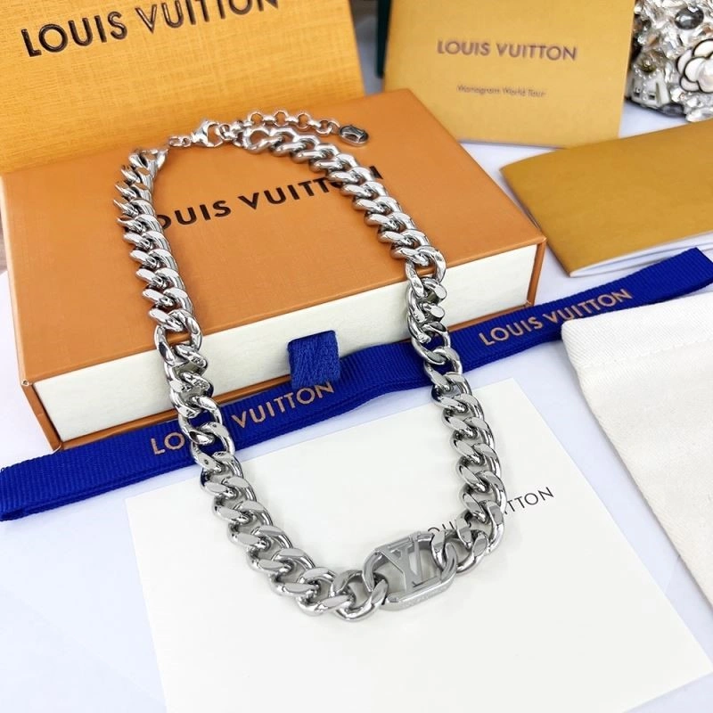 Cut-rate Louis Vuitton Necklaces