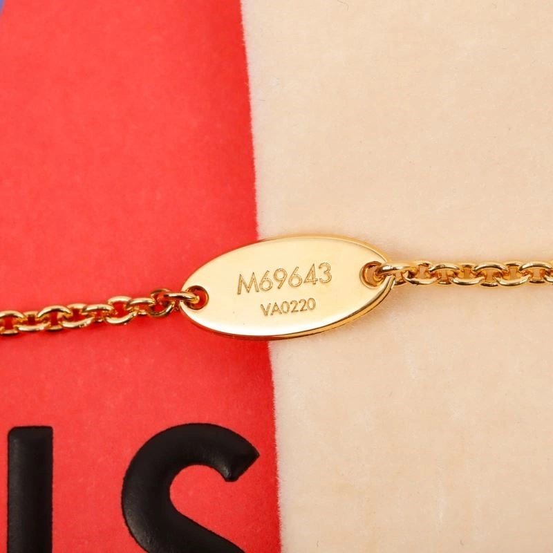 Real Louis Vuitton Necklaces