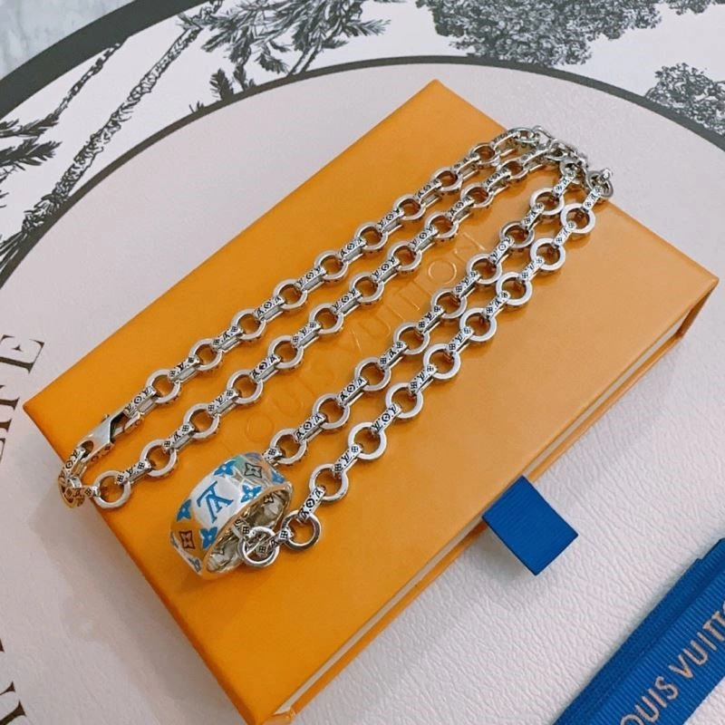 High fidelity Louis Vuitton Necklaces