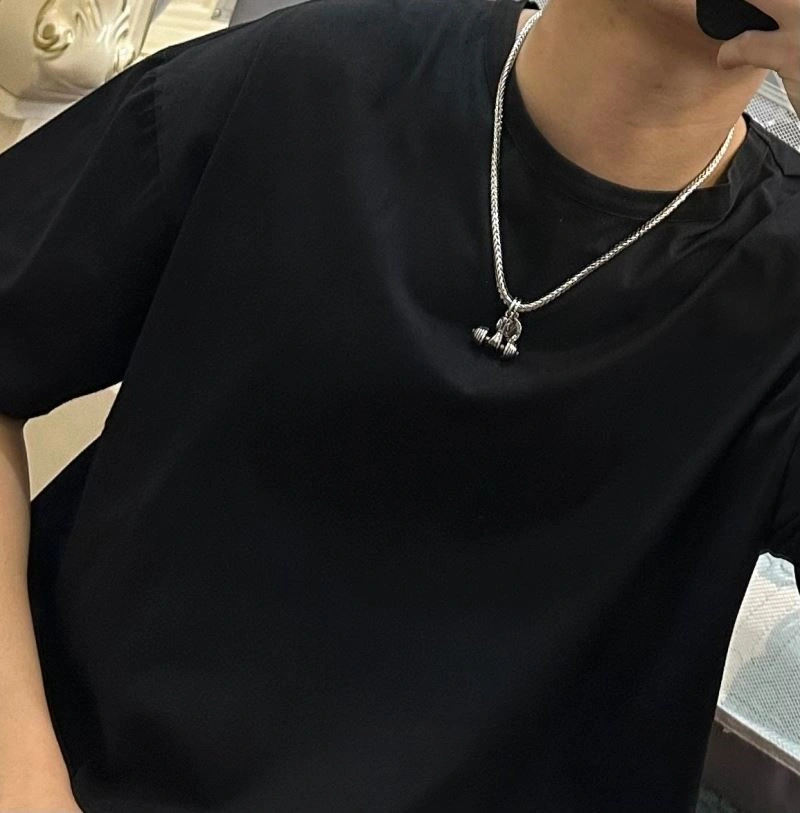 Top mirror Louis Vuitton Necklaces
