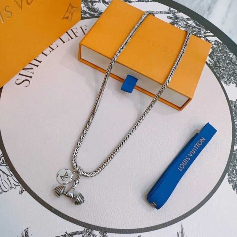 Top mirror Louis Vuitton Necklaces