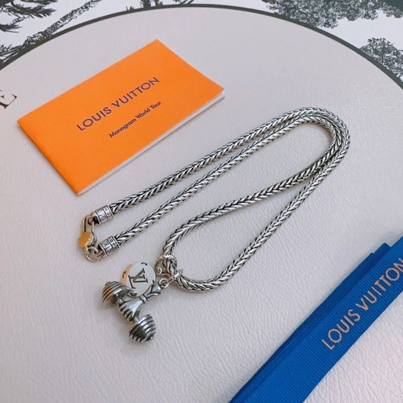 Top mirror Louis Vuitton Necklaces