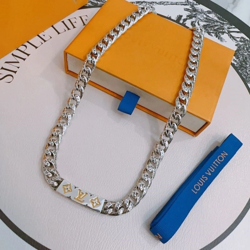 Exact replica Louis Vuitton Necklaces