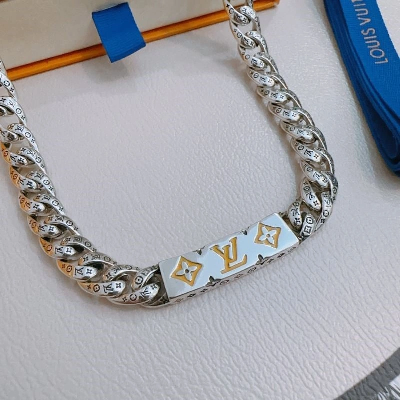 Exact replica Louis Vuitton Necklaces
