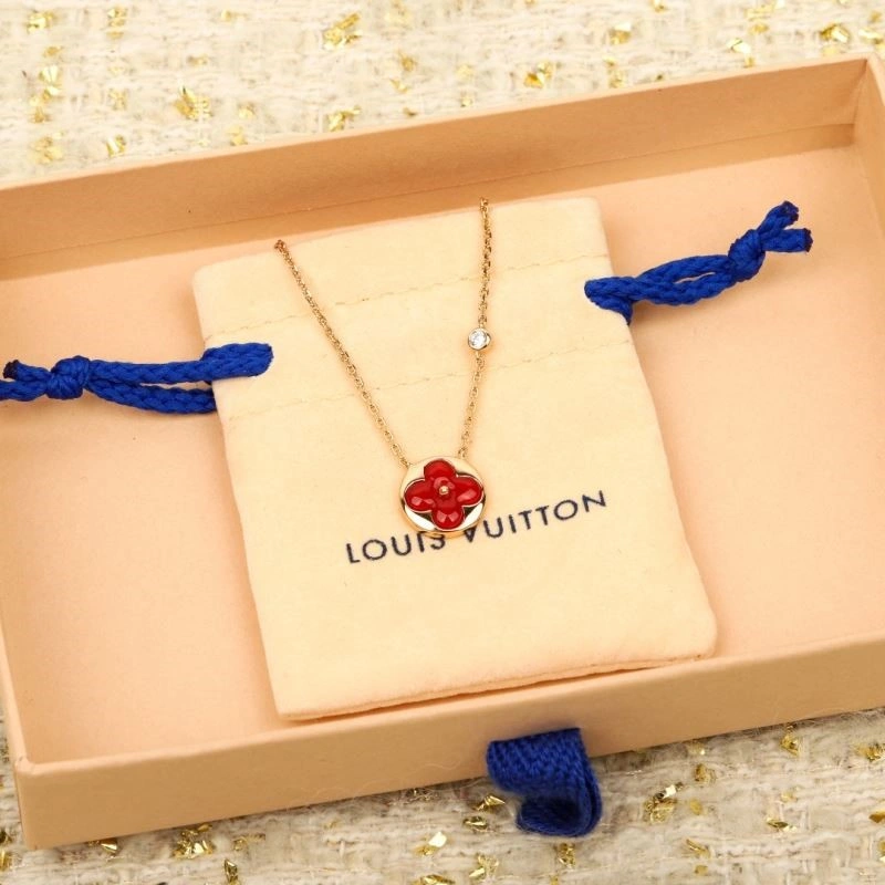 Brand-authenticated Louis Vuitton Necklaces