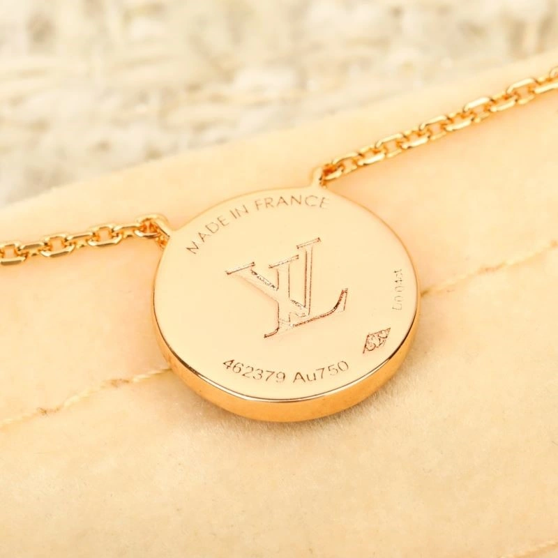 Brand-authenticated Louis Vuitton Necklaces