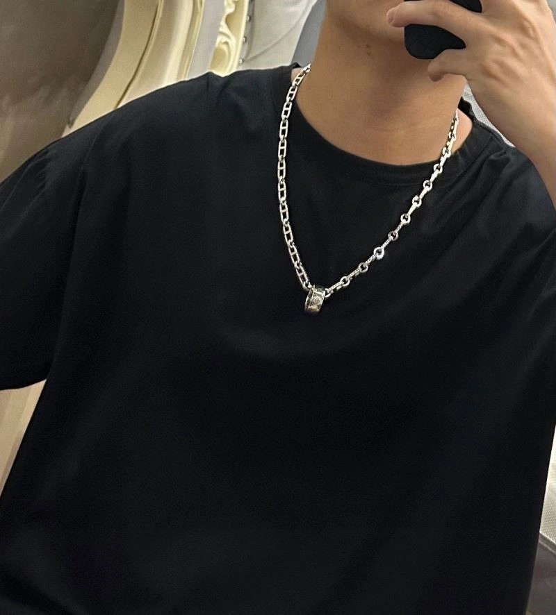 Top match Louis Vuitton Necklaces