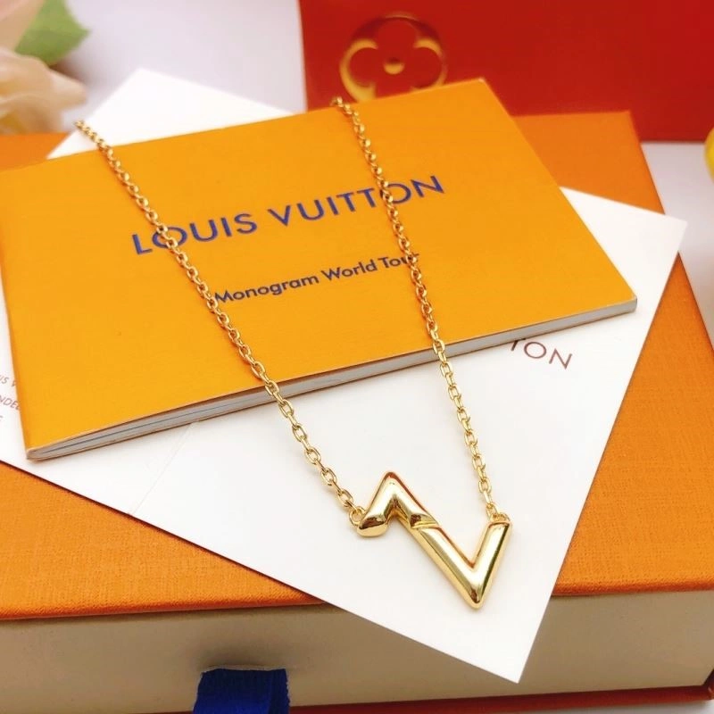 Louis Vuitton Necklaces