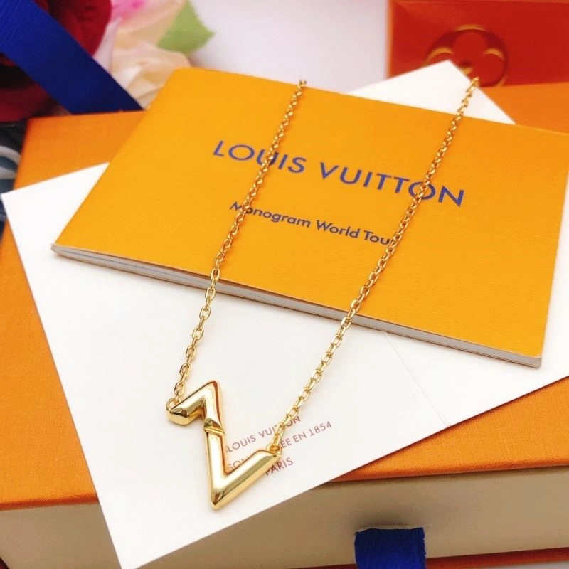 Low-cost Louis Vuitton Necklaces