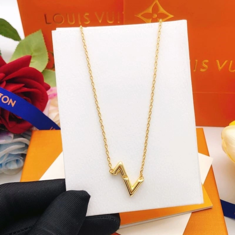 Low-cost Louis Vuitton Necklaces