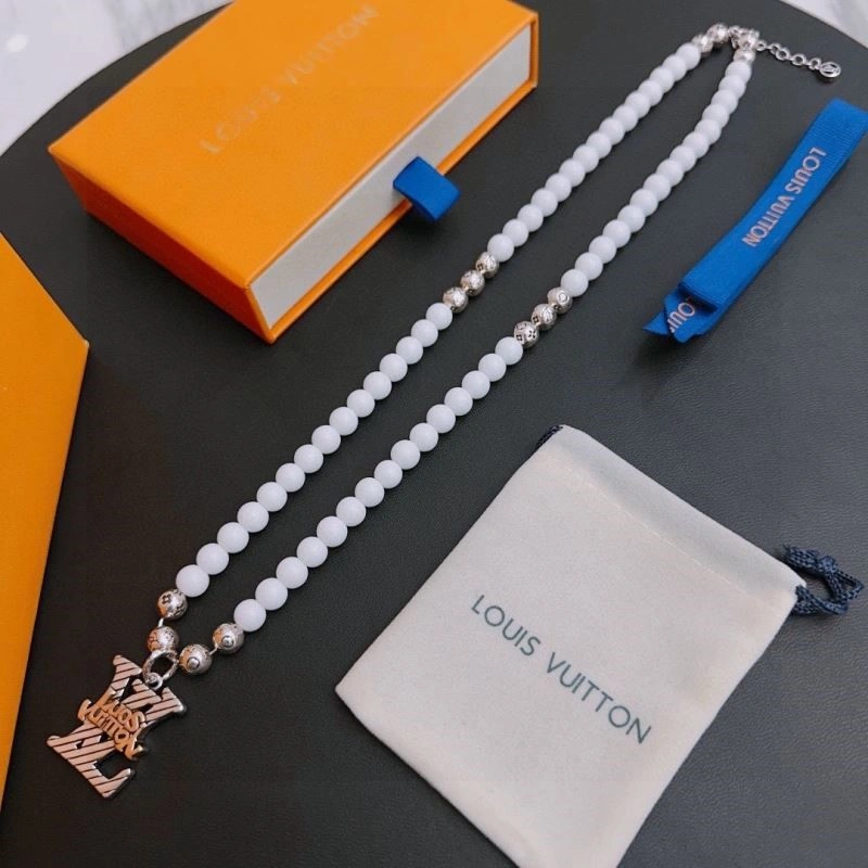 Exact replica Louis Vuitton Necklaces
