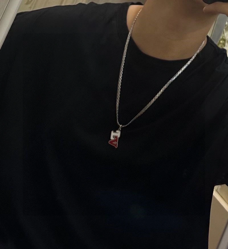 Legit Louis Vuitton Necklaces