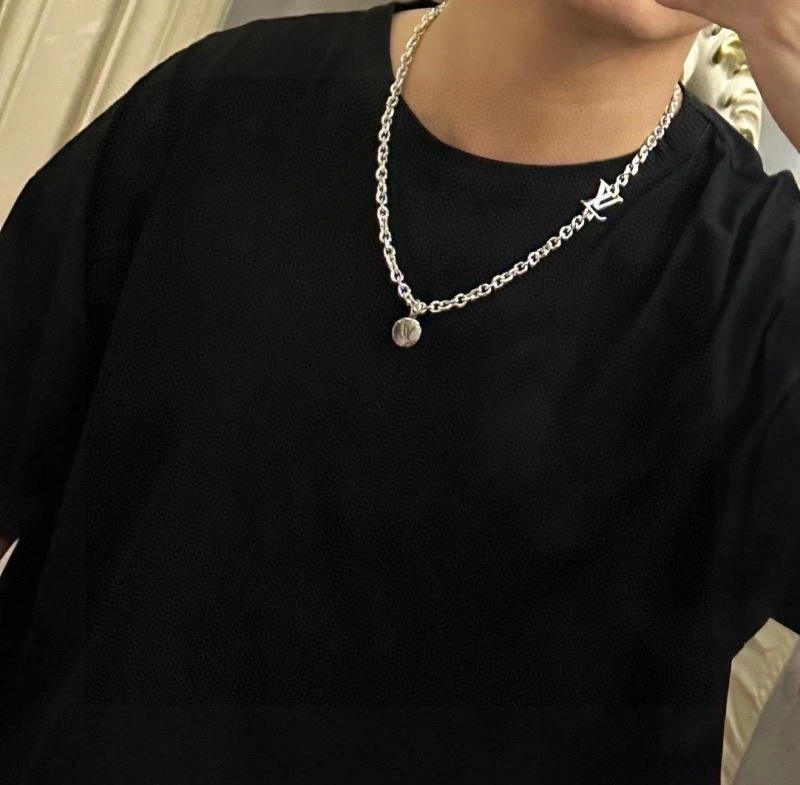 Genuine Louis Vuitton Necklaces