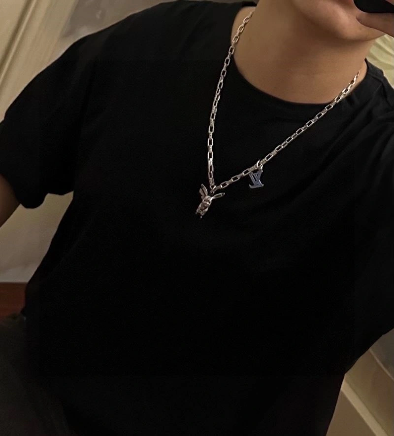 Original Louis Vuitton Necklaces