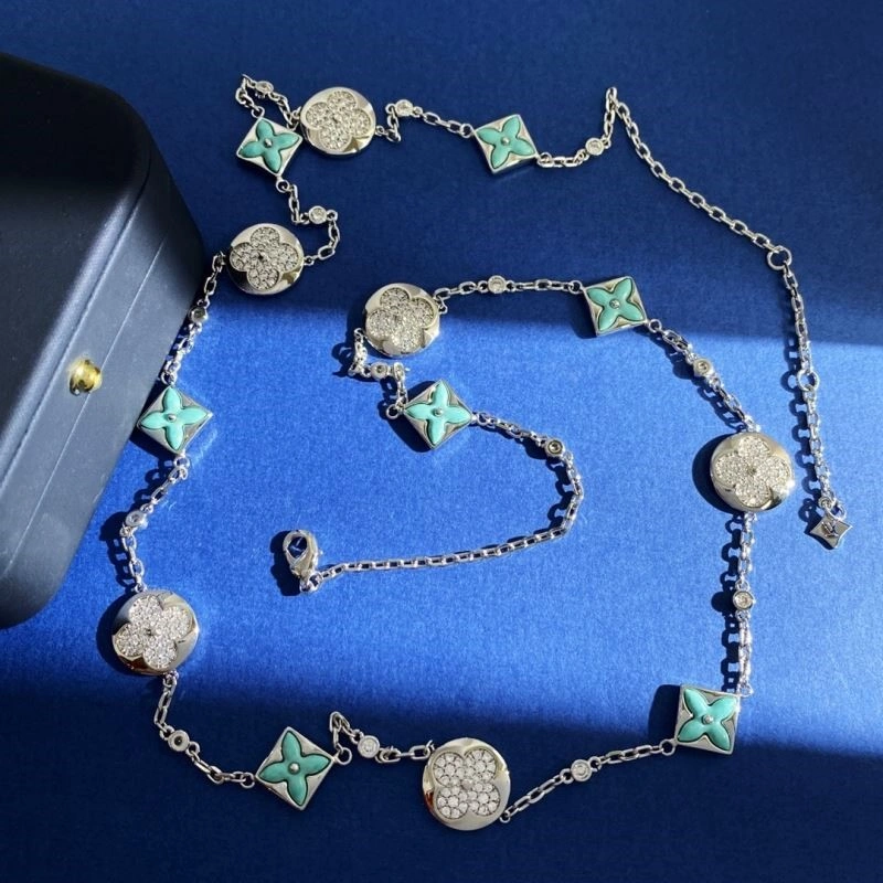 Low-cost Louis Vuitton Necklaces