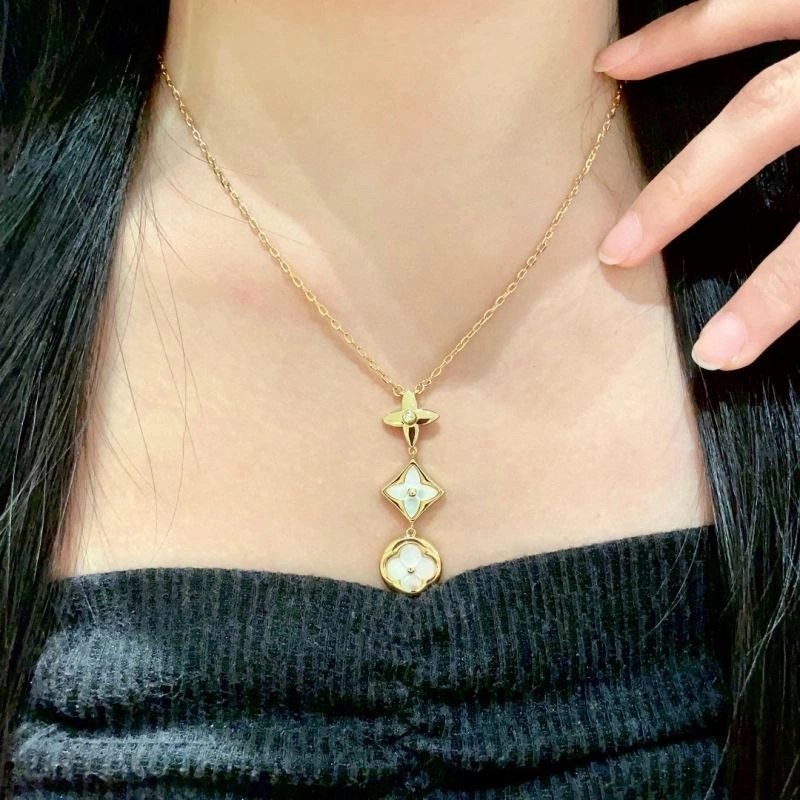 Louis Vuitton Necklaces