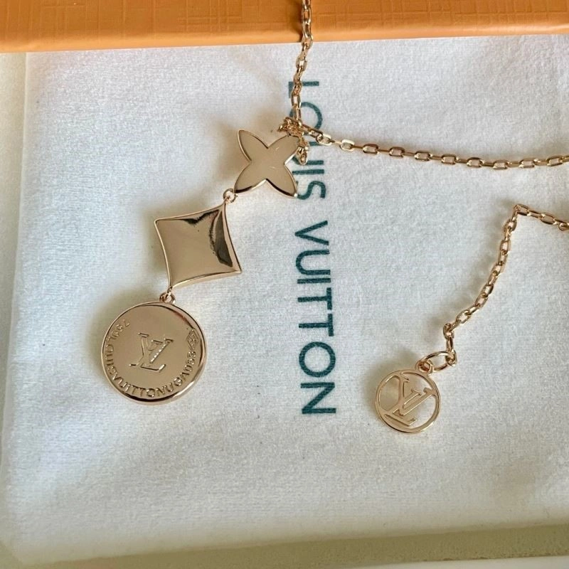 Inexpensive Louis Vuitton Necklaces