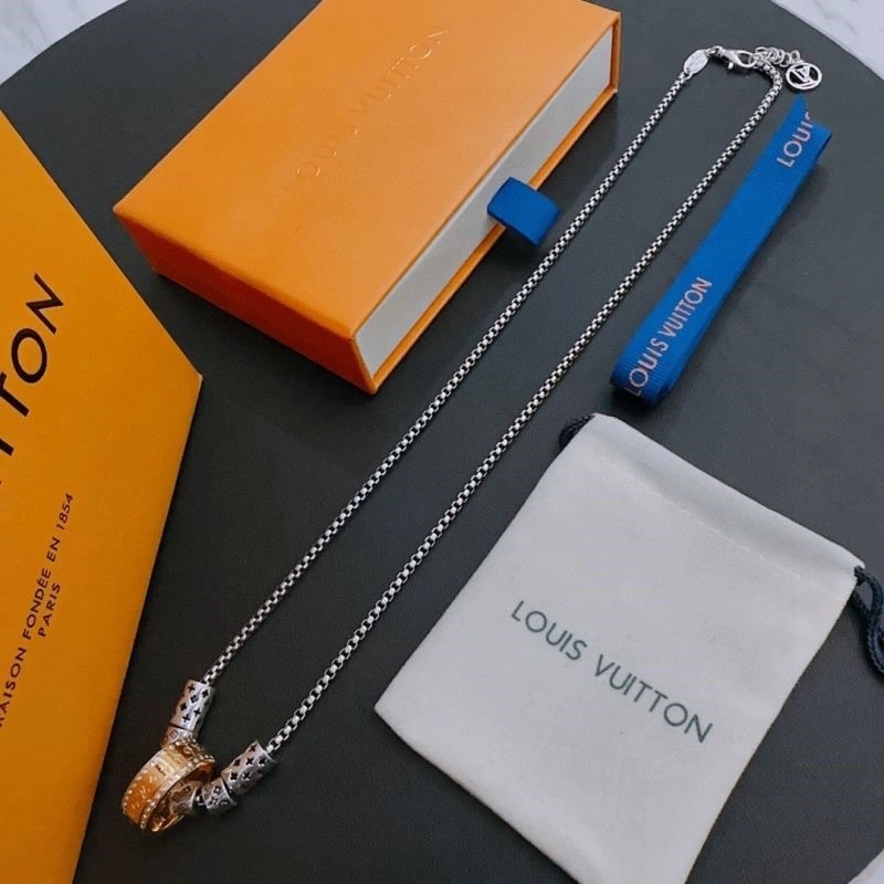 Economical Louis Vuitton Necklaces
