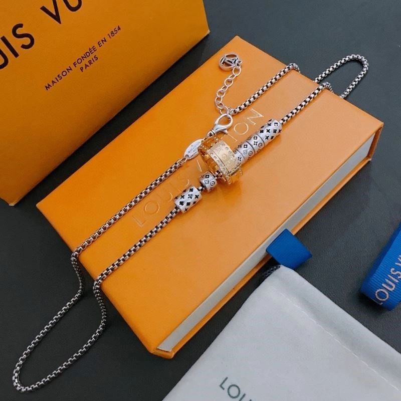 Economical Louis Vuitton Necklaces