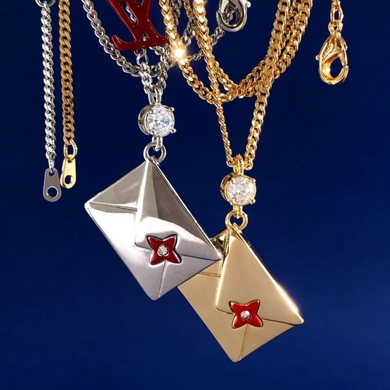 Louis Vuitton Necklaces